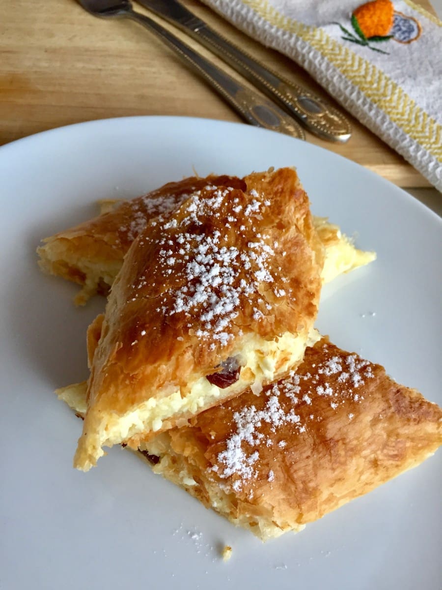 How To Make Traditional Hungarian Quark Strudel - Recipe